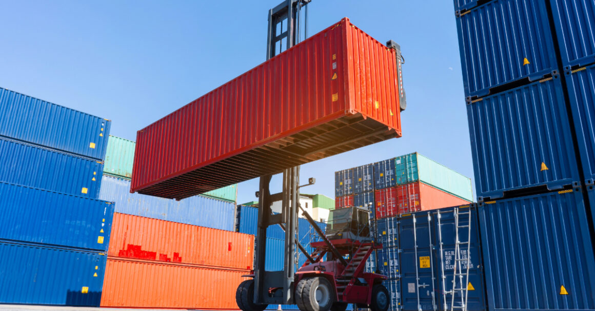 Why Retractable Ratchet Straps Are A Game Changer For Your Cargo ...