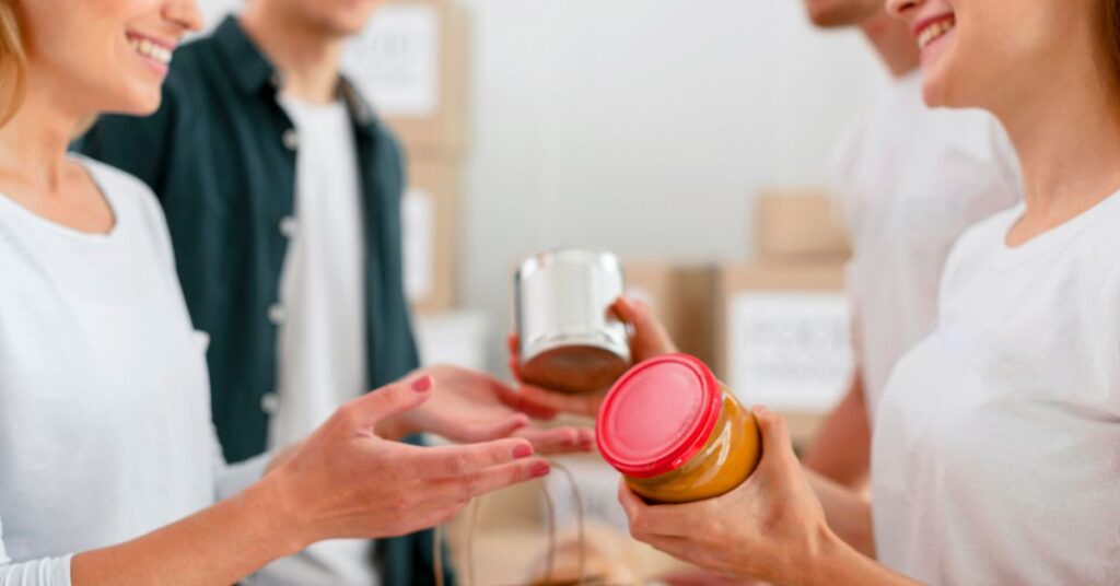 10+ Remarkable (And Cheap) Branded Merchandise To Hand Out At Company ...