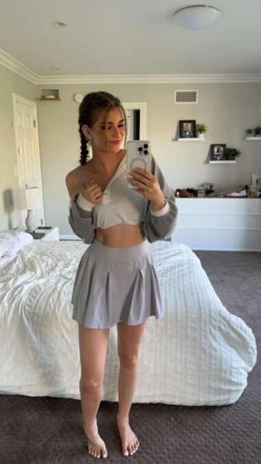 Brooke Monk Feet Pic Insights And Inspiration To Make Money