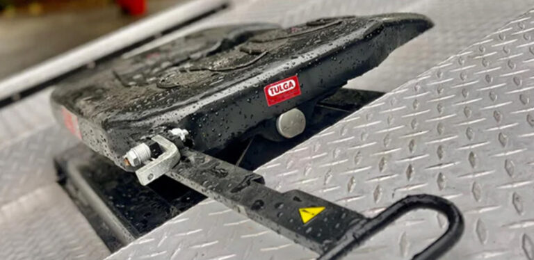 Logistic Solutions With Fifth Wheel Hitches | Ecommerce Fastlane